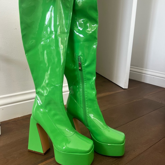 Dolls Kill | Shoes | Dolls Kill Neon Green Platform Boots | Poshmark